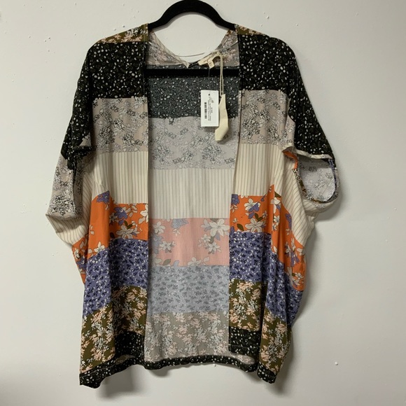 Mystree | Tops | Mystree Mixed Printflower Shrug | Poshmark